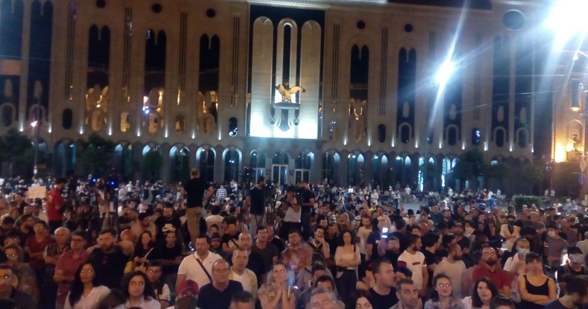აქციის მონაწილეების ნაწილი რუსთაველზე ხვალ დაბრუნდება ნაწილი ტერიტორიაზე რჩება ტაბულა