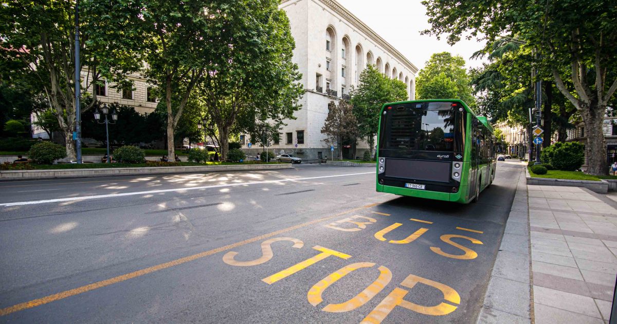 მოტოციკლებსა და მოპედებს Bus Lane-ზე გადაადგილება 1-ელი სექტემბრიდან ...
